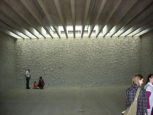 Andy Goldsworthy - A Look at Nature Artist Andy Goldsworthy