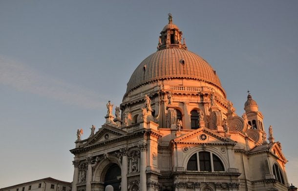 Baroque Architecture - The Elaborate 17th Century Building Style