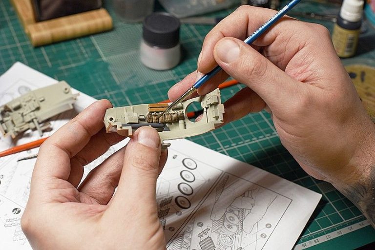 Acrylic Paint on Plastic - Tips for Coating Polymers