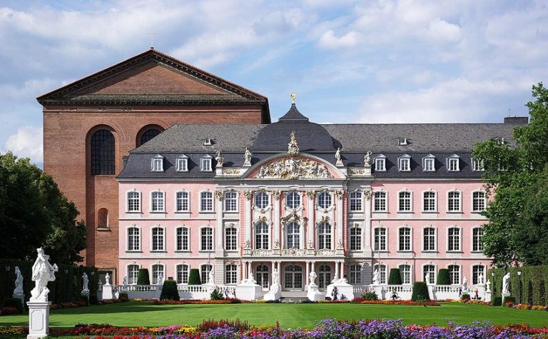 Rococo Architecture - Exploring the Rococo Era and Its Style