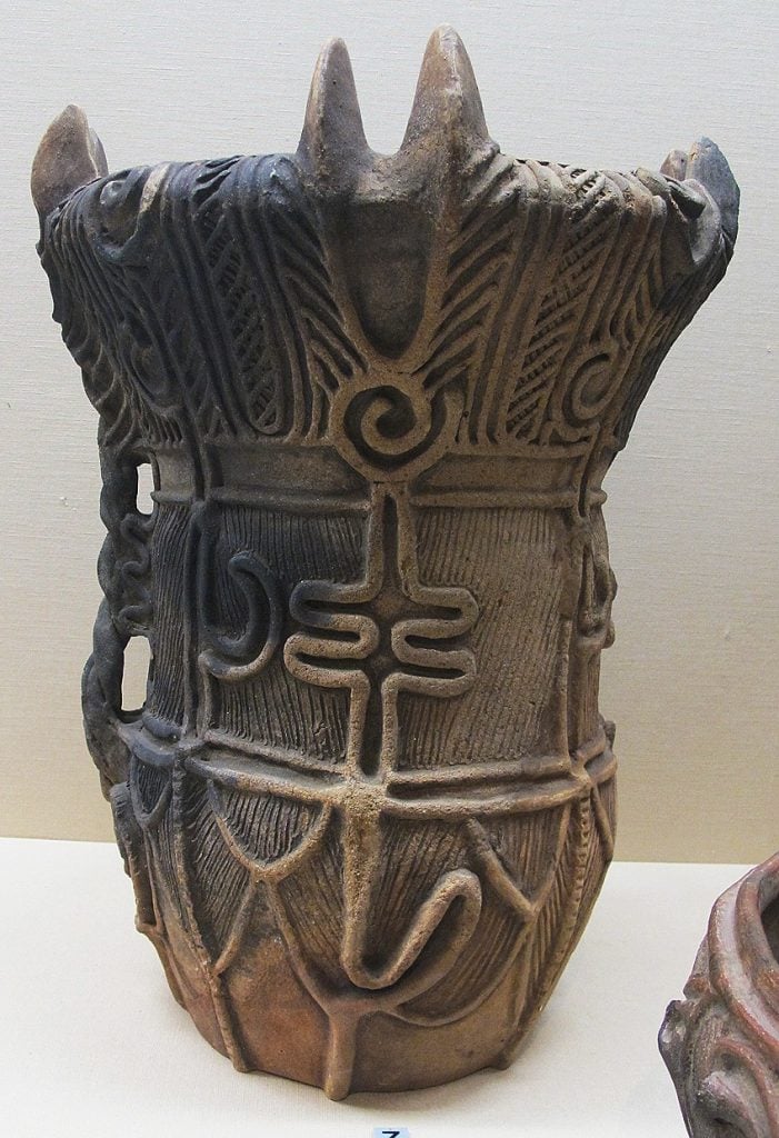 Jomon Pottery - Discover This Style of Ancient Japanese Pottery