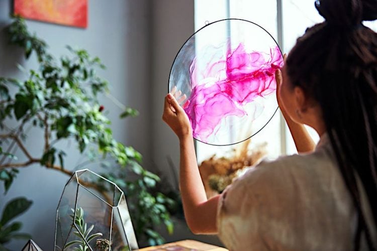 Acrylic Paint on Glass - A Guide to Painting Glass With Acrylic Paint