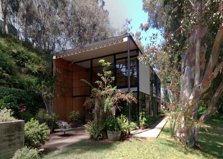 Eames House - The Modern Stylings of Case Study House 8