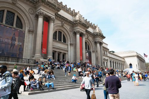 What Is an Art Gallery? - Understanding How Art Galleries Work