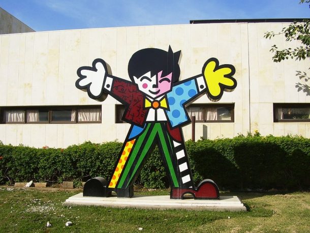 Romero Britto - Explore the Art of Brazilian Artist Romero Britto