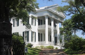 Antebellum Architecture - A Brief Look at Antebellum-Style Homes