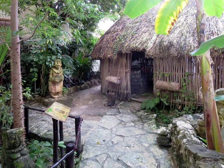 Mayan Architecture - An Exploration of Maya Art and Architecture
