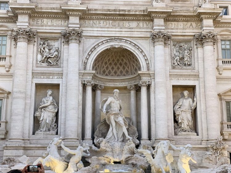Trevi Fountain in Rome - A History of the Trevi Fountain
