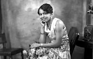 James van der Zee - Approving Eye of the Harlem Renaissance