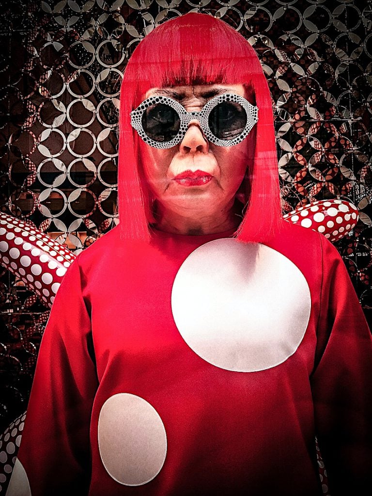 Yayoi Kusama - Japan's Troubled Polka Dot Genius