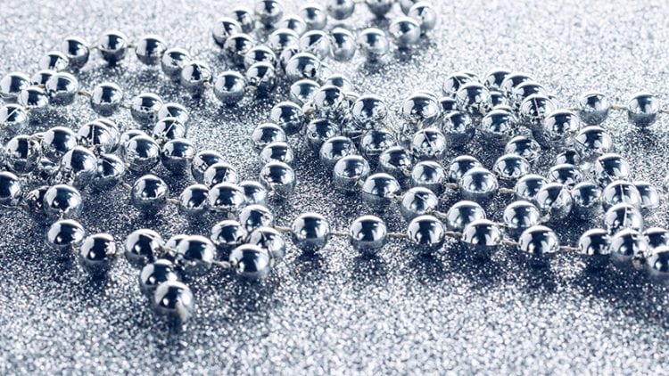 Silver Color – Color Combinations with Silver