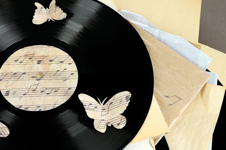 What Is Mod Podge? - The Many Varied Uses for Mod Podge