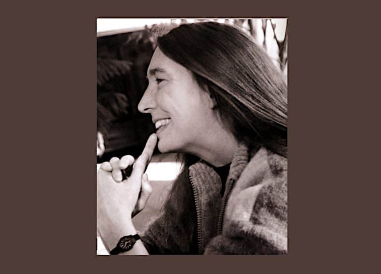 Jenny Holzer - Sagacious Transformer of Text into Art