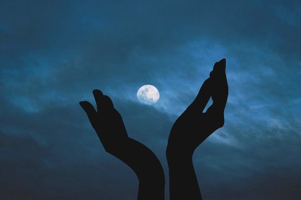Midnight Blue Color - The Unique and Versatile Shade of Blue