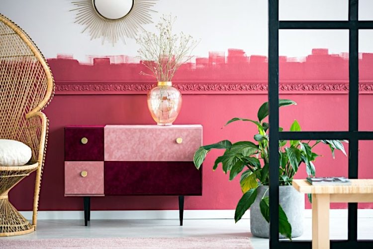 What Colors Go With Red? - The Complementary Color of Red