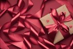 Crimson Color - How to Make and Use Crimson Red in Art