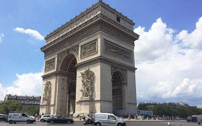 Writing The Arc De Triomphe
