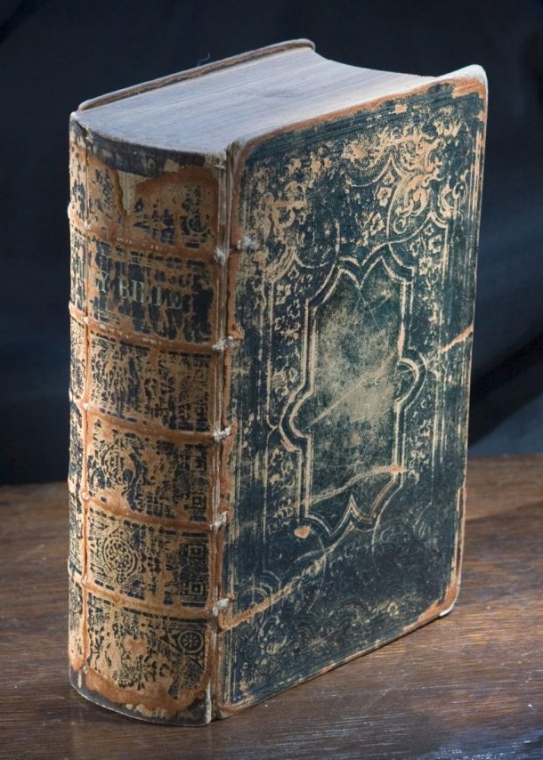 Biblical Artifacts - Famous Holy Artifacts from the Bible