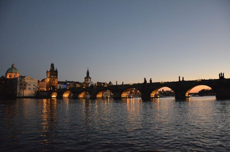 Famous Bridges - The Most Famous Bridge in the World