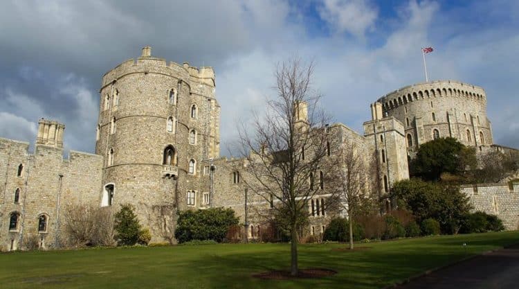 Oldest Castles in the World - Earliest Castles Throughout History