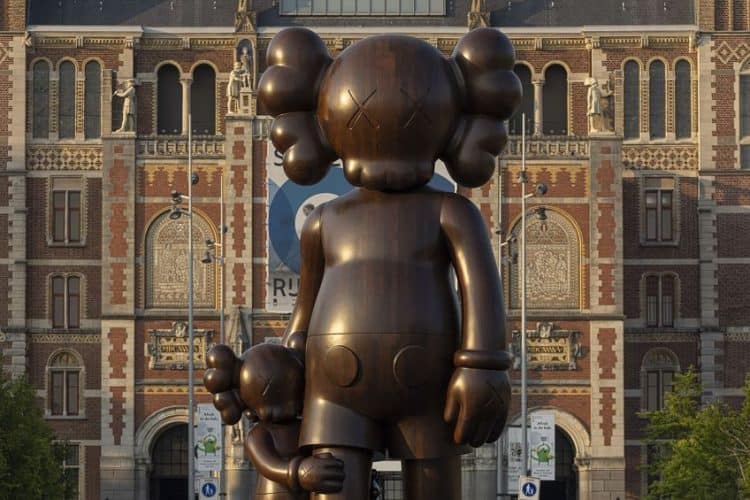 Kaws - An In-Depth Look at His Famous Artworks
