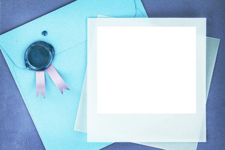 Scrapbook Ideas - Learn to Make a Scrapbook of Memories