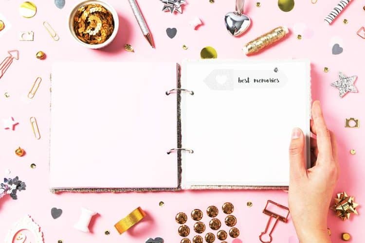 Scrapbook Ideas - Learn to Make a Scrapbook of Memories