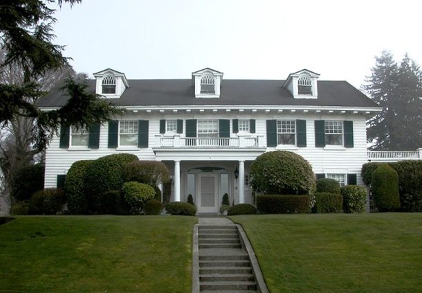 Colonial Revival Architecture - Preserving Tradition