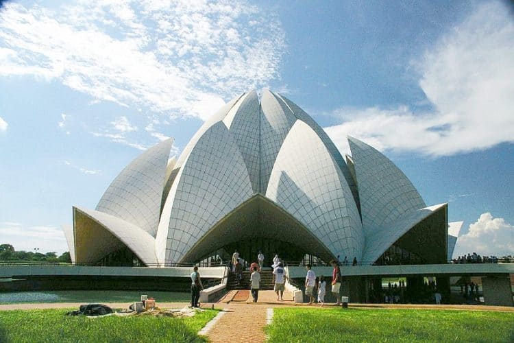 Organic Architecture - Harmony With Nature