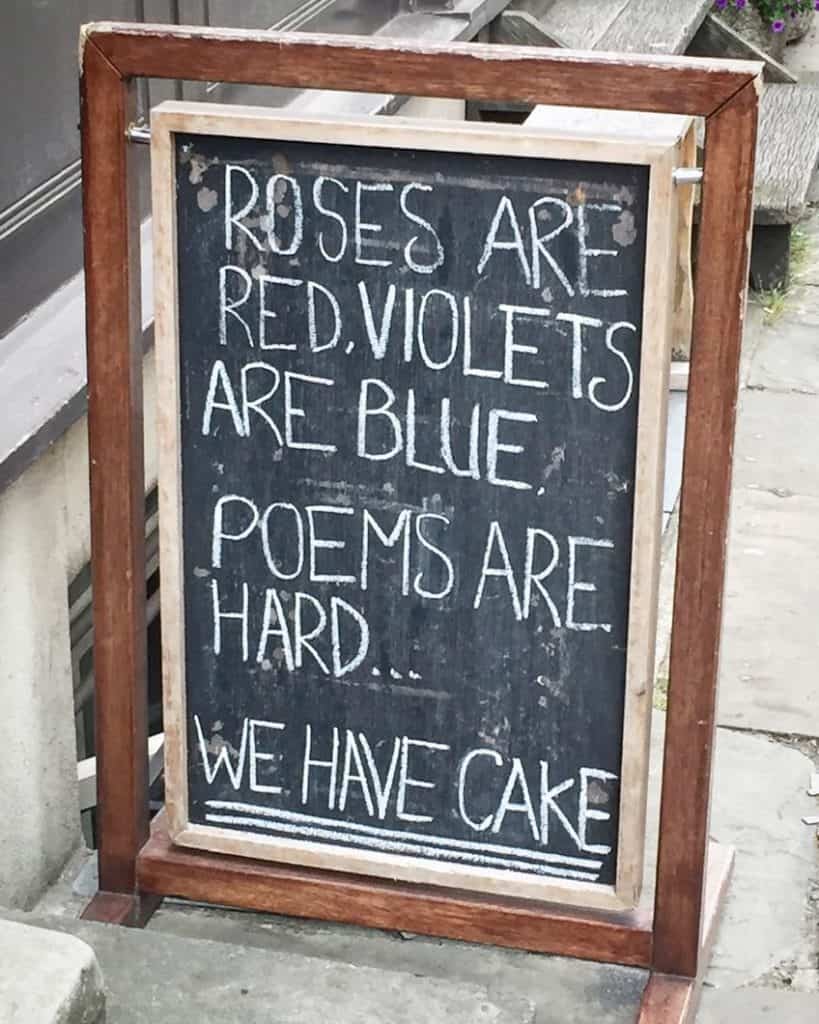 Famous Short Love Poems - A List of the 10 Best