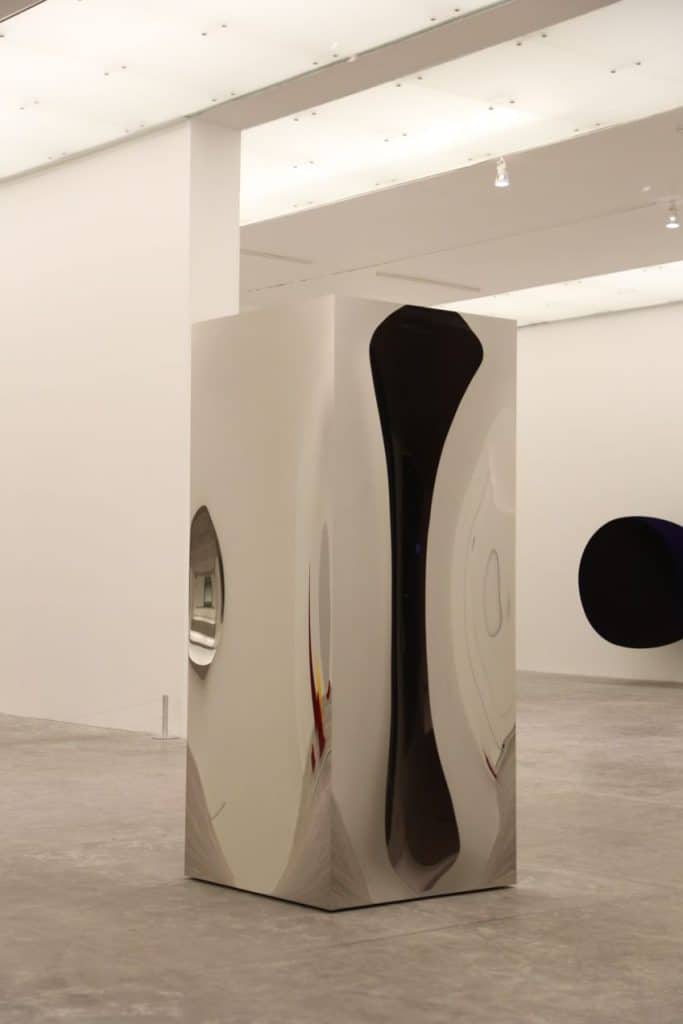 Anish Kapoor - Exploring the Works of This Innovative Artist