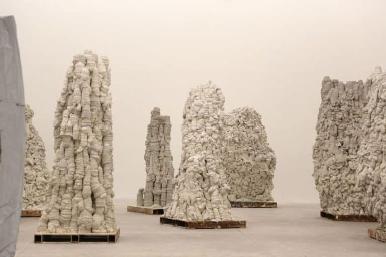 Anish Kapoor - Exploring the Works of This Innovative Artist