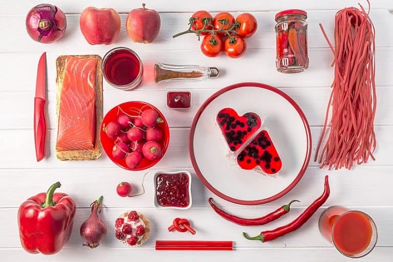 20 Things That Are Red - A Splash of Scarlet