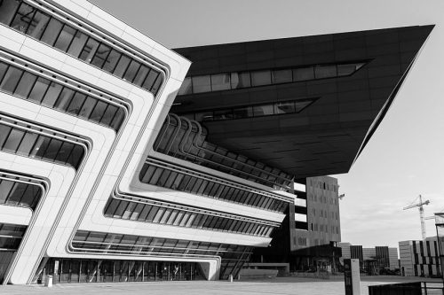 Parametric Architecture - Innovations in Design and Construction