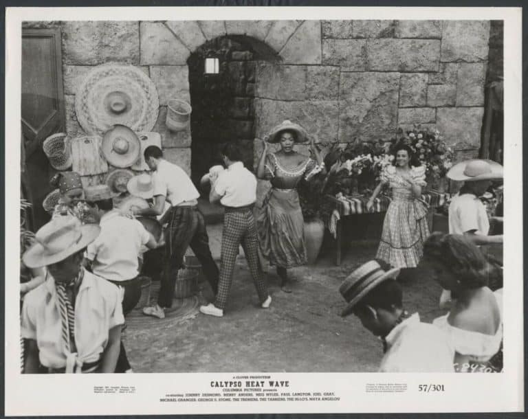 "Phenomenal Woman" by Maya Angelou - A Poetic Analysis