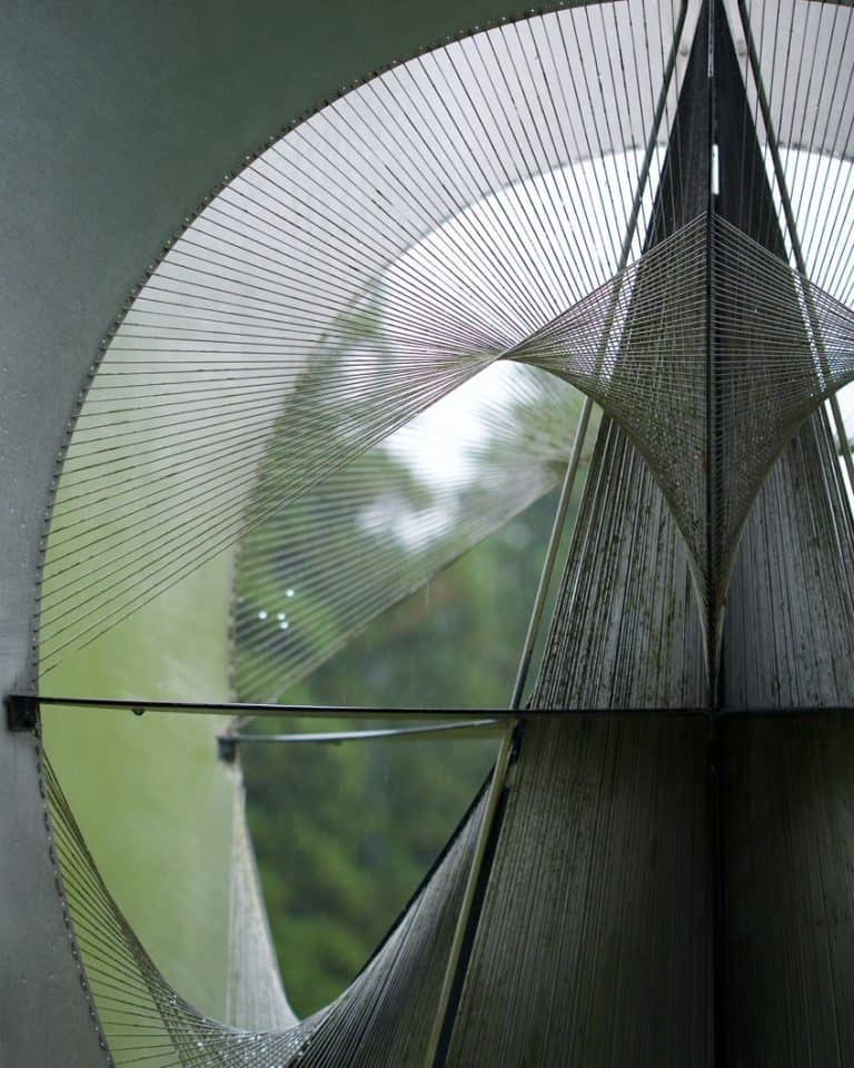 Naum Gabo - A Pioneering Figure in 20th-Century Art