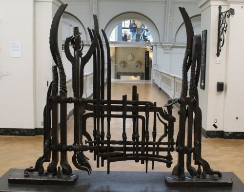 Metal Sculpture Artists - The Masters of Form and Texture