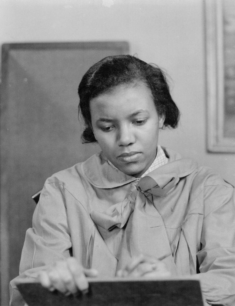 Augusta Savage - The Famed Harlem Renaissance Sculptor